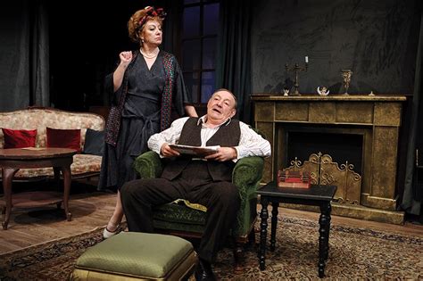 Колко е важно да бъдеш сериозен години по късно Народен театър Иван Вазов Снимки Artvibe