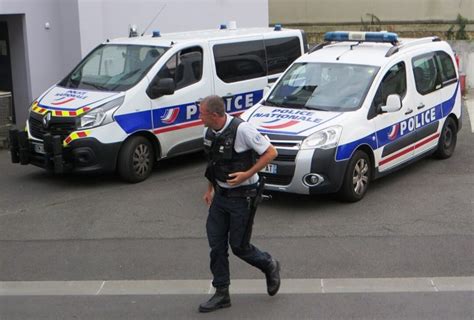 France Agrees To Extradite Greek Born Russian Spy To The US GreekReporter