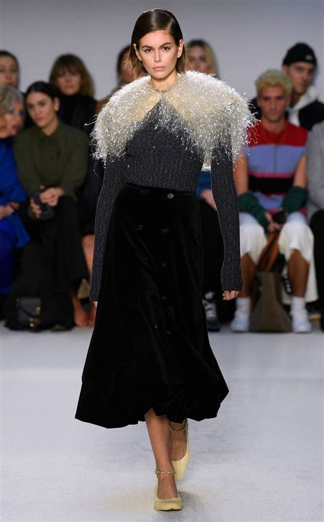 Kaia Gerbers Best Fashion Week Runway Moments Pics