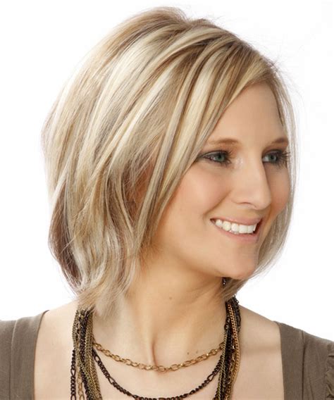 Light And Wispy Highlighted Bob Haircut TheHairStyler Com