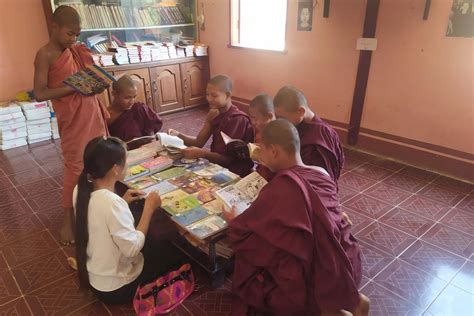 ပုဗ္ဗသီရိမြို့နယ်၌ စာဖတ်ရှိန်မြှင့်တင်ရေး ရွေ့လျားစာကြည့်တိုက်စနစ်ဖြင့