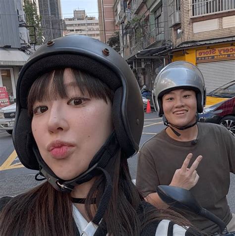 Joeman約會美麗妄娜騎車兜風身影曝光 網驚放開那女孩 新頭殼 LINE TODAY