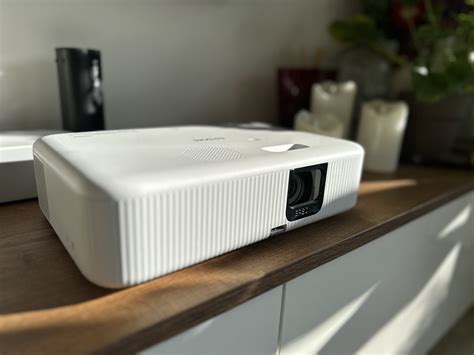 Review Epson EpiqVision Flex CO-FH02 1080p, projectie met AndroidTV ...