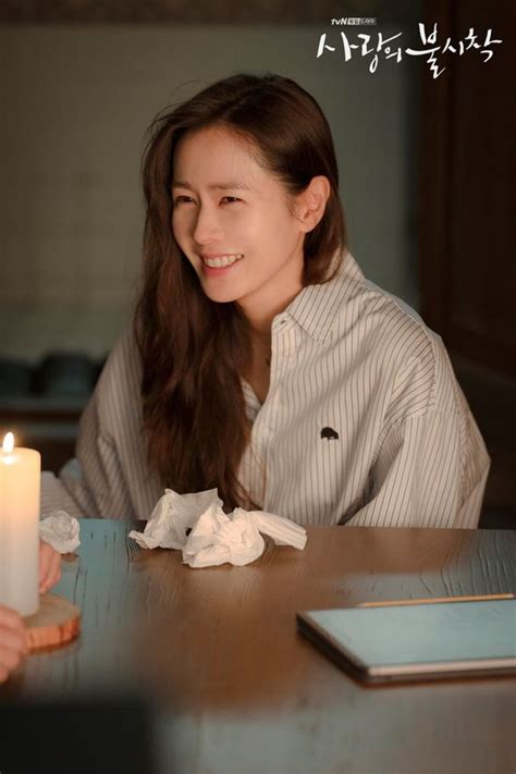 오늘 뜬 황정민x윤아 주연 드라마 ＜허쉬＞ 촬영 사진 Taeyeon Actrices Sooyoung