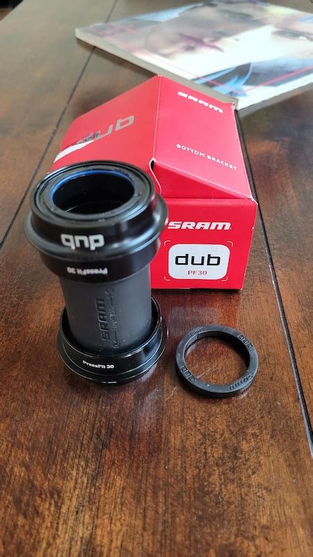 SRAM Press Fit 30 For DUB Bottom Bracket For Sale