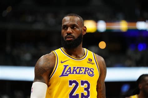 Leaked Footage Of A Visibly Enraged LeBron James Going After NBA Ref