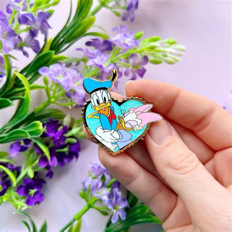Disney Inspired Pin Donald Duck Daisy Hug Hugging Enamel Pin Love Onlyhappythings Etsy