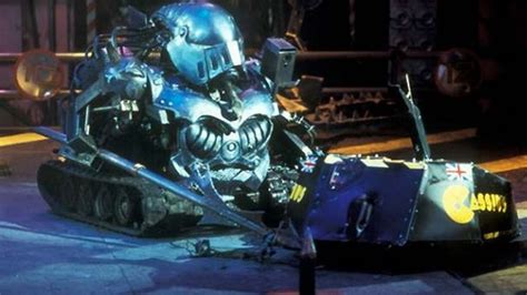 The Bbc Is Bringing Back Robot Wars The Original Robot Fighting Show