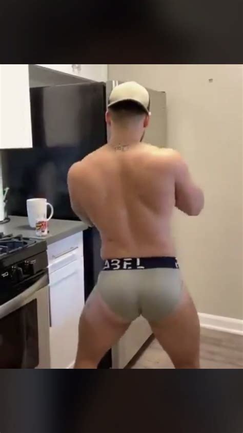 Abel Pirela Bailando