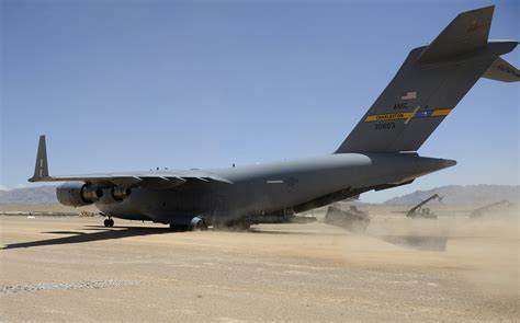 C 17 Crew Uses Combat Offload To Deliver Materials To Warzone U S