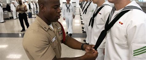 Become A Us Navy Enlisted Sailor