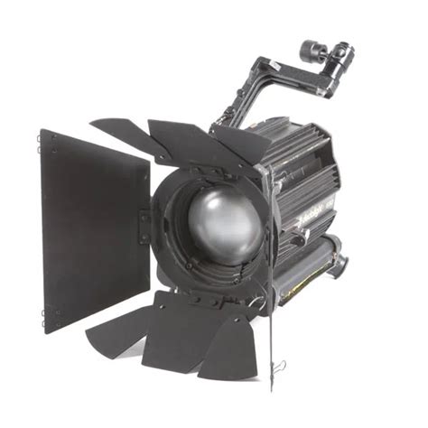 650w Dedo Firebug Lighting