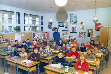 Photo De Classe Classe De Ce 2 De 1975 Groupe Scolaire Michelet