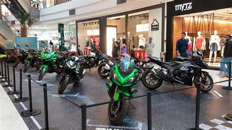 Exposição De Motos Com Realidade Virtual No Shopping Santa Úrsula
