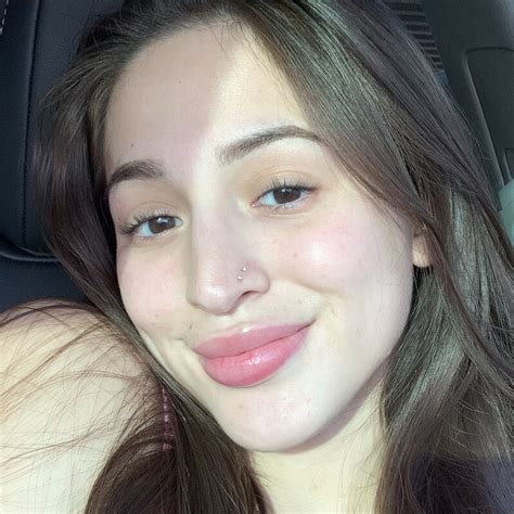 Valerie Carreon Esthetician Sugaring Nyc Linkedin