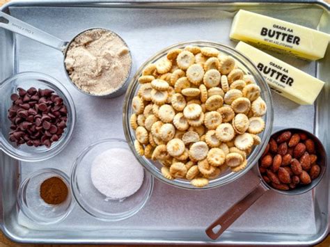 Bite Sized Christmas Cracker Candy Cook Fast Eat Well