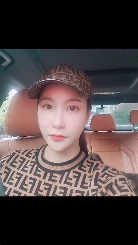 사부작거리는 오월맘 5세 Thelittlemarmaid 책읽어주는5세 인어공주 잠자리독서 책읽어주는아들 Instagram