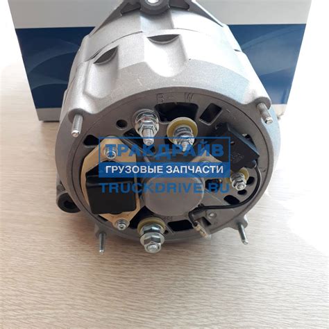 Генератор Мерседес Аксор 28В 80А 4.62885 DT SPARE PARTS купить недорого