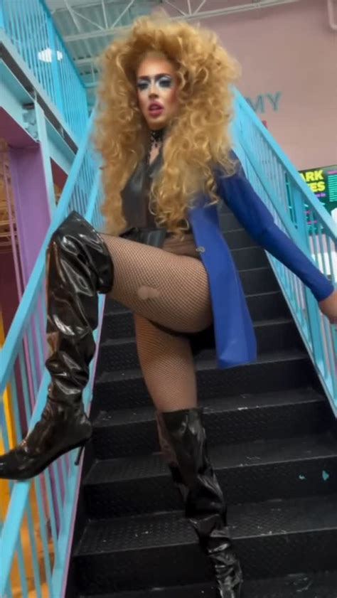 The Boozy Mutt Theboozymuttphl • Instagram Photos And Videos