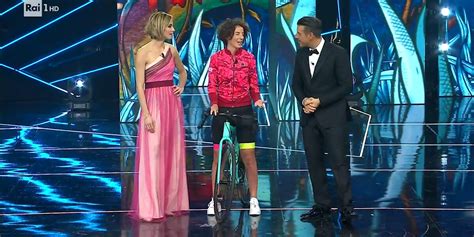 Ci Vuole Un Fiore 2022 Paola Giannotti 08 04 202 Video RaiPlay