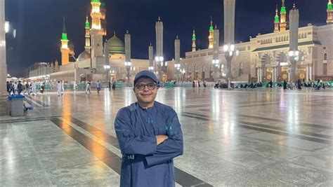 محمد هنيدي بأحدث ظهور في المدينة المنورة شاهد