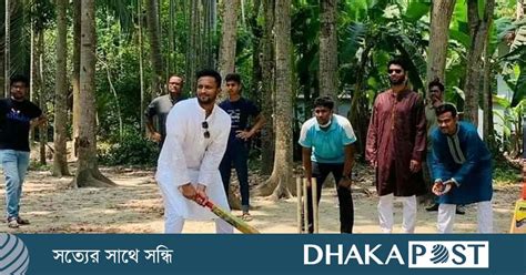 ঈদের দিনে মাগুরায় ব্যাট হাতে সাকিব