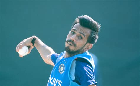 Rohit Sharma Trolls Yuzvendra Chahal By Comparing His Shirtless Photo