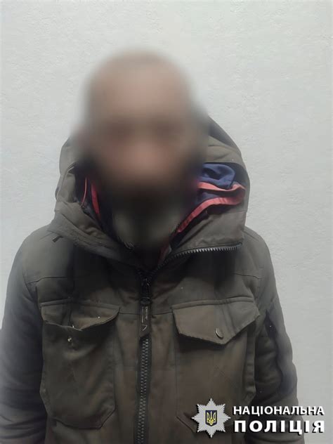 У селі на Київщині чоловіка вдарили ножем у живіт підозрюваного