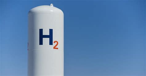 Careful Catalyst Design Boosts Ethanol To Hydrogen Production