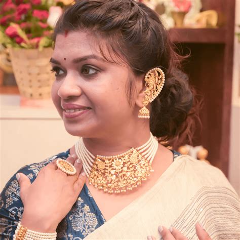 Rajendrani Jaroa Beaded Necklace Full Kaan Set