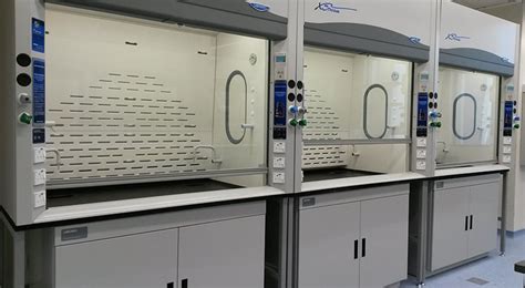Fume Hood Monitors Controls