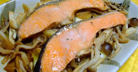 レンジで蒸し物♪鮭の簡単ポン酢蒸し By さとみわ 【クックパッド】 簡単おいしいみんなのレシピが369万品