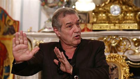 Gigi Becali îl face praf pe Traian Băsescu E un om de nimic un