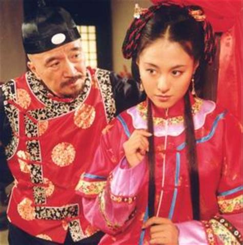喜来乐赛西施结婚 医喜来乐赛西施 喜来乐2赛西施扮演者 大山谷图库