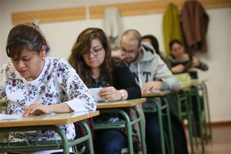 Convocados procesos selectivos para 10 254 plazas en la Administración
