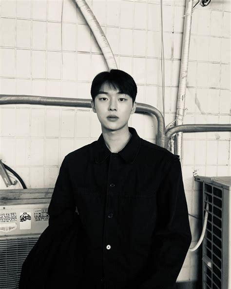 Biodata Dan Profil Choi Hyun Wook Aktor Weak Hero Class 1