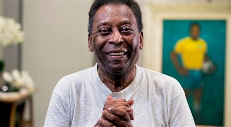 MORRE PELÉ rei do futebol aos 82 anos