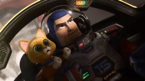 Lightyears Sox Is The Latest Cat In Space To Win Our Hearts Nerdist