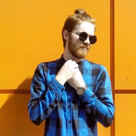 65 Modern Top Knot Hairstyles For Men 2025 Trends Machohairstyles