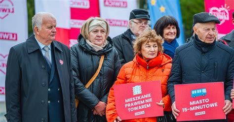 Lewica zaprezentowała kandydatów do sejmiku zdjęcia