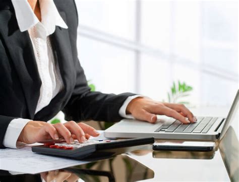 Директорку луцького комунального підприємства оштрафували за корупцію