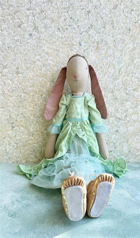 Mega Bunny Elenora 2015