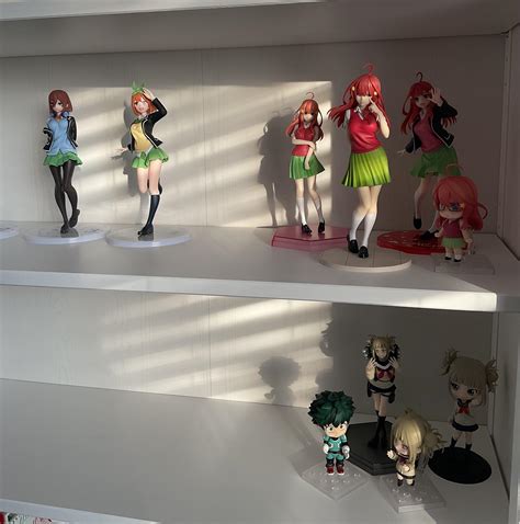 Is This Too Much Sunlight On Figures The Sun Shines On My Figures When