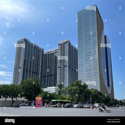 Vin Metropolis Building Ha Noi Stock Photo Alamy