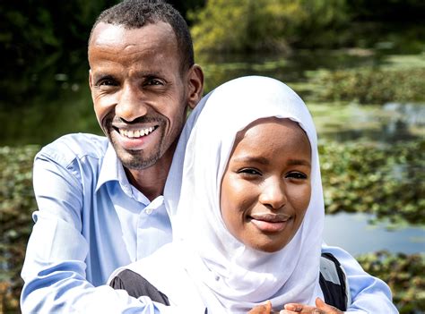 Bashir Is Verliefd Geworden Op Een Foto Van Me In De Krant De Morgen