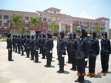 Kor Kadet Polis Sabak Bernam Pertandingan Kawad Kaki 2010