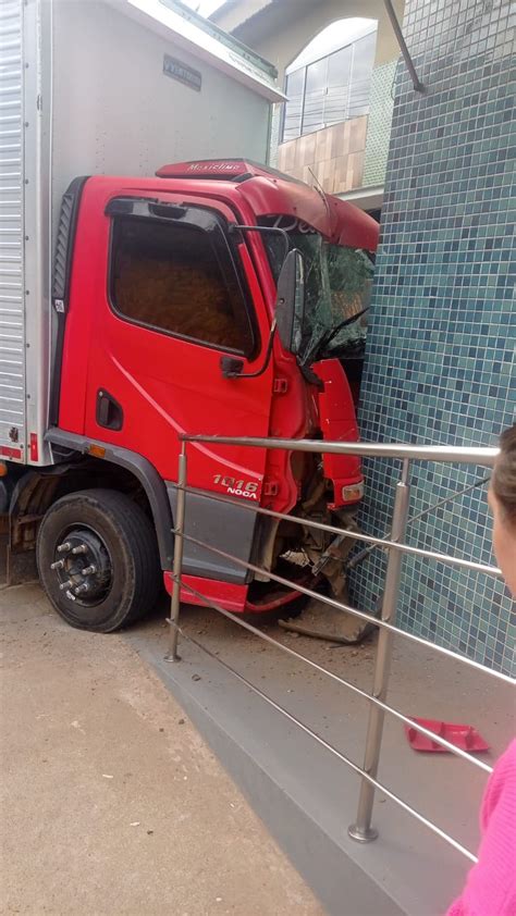 Mulher é Atropelada Por Caminhão Em Santa Maria De Jetibá Es Hoje