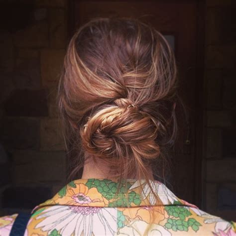 Gorgeous Messy Braid Bun Ball Hairstyles Messy Bun With Braid Cute
