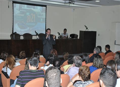 Presidente do TCE reúne servidores e apresenta consolidação do plano de