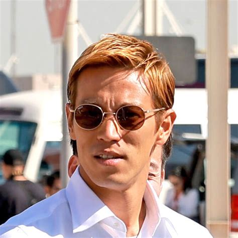 本田圭佑、無得点打開の交代案口に「森保さんはしないと思うけど、鎌田さんとタケか拓実を代えます」 スポーツ報知